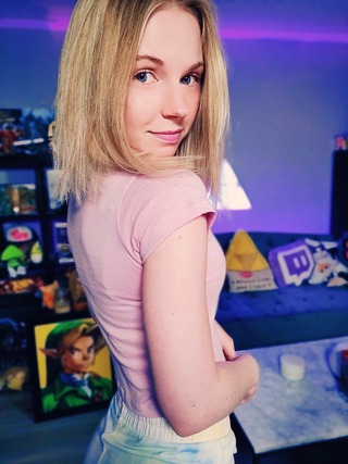 【MissClick_LIVE】| PikoLive - 遊戲、電視、節目線上看