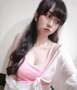 【靜兒1120】| PikoLive - 遊戲、電視、節目線上看